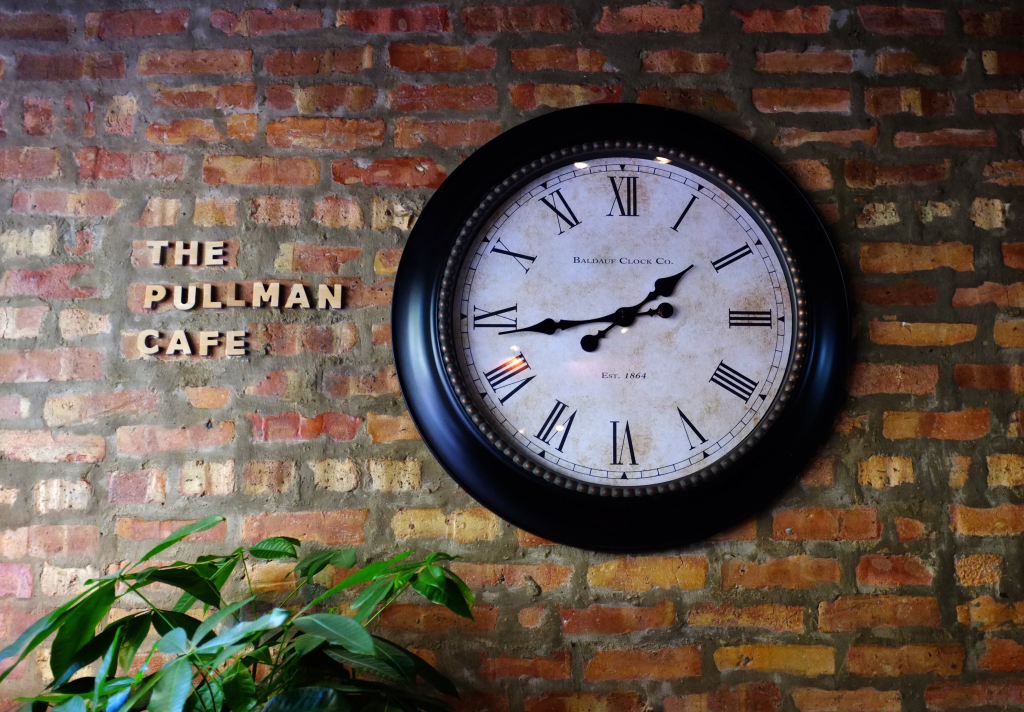 Café Draws Newcomers to Pullman – South Side Weekly