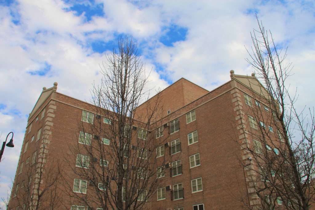 Chicago's Unfulfilled Promise to Rebuild its Public Housing