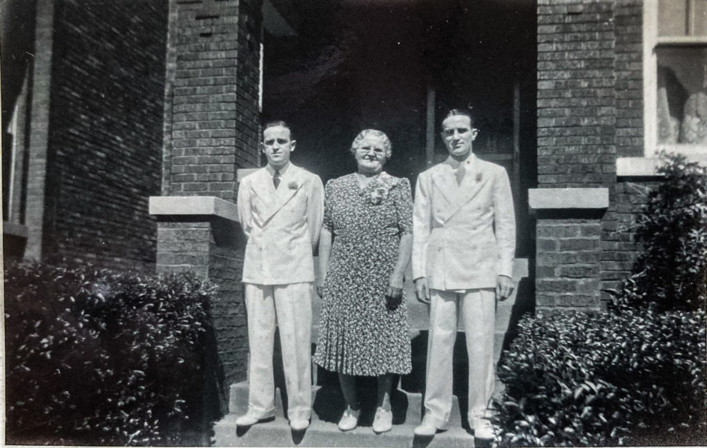 Following the Yellowlined Road – South Side Weekly