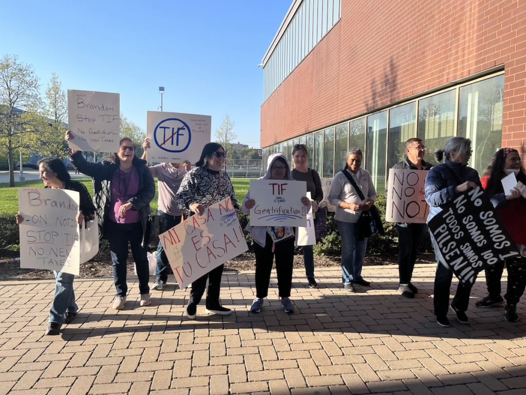 Pilsen’s Prolonged Fight Against TIF Amid Gentrification – South Side ...