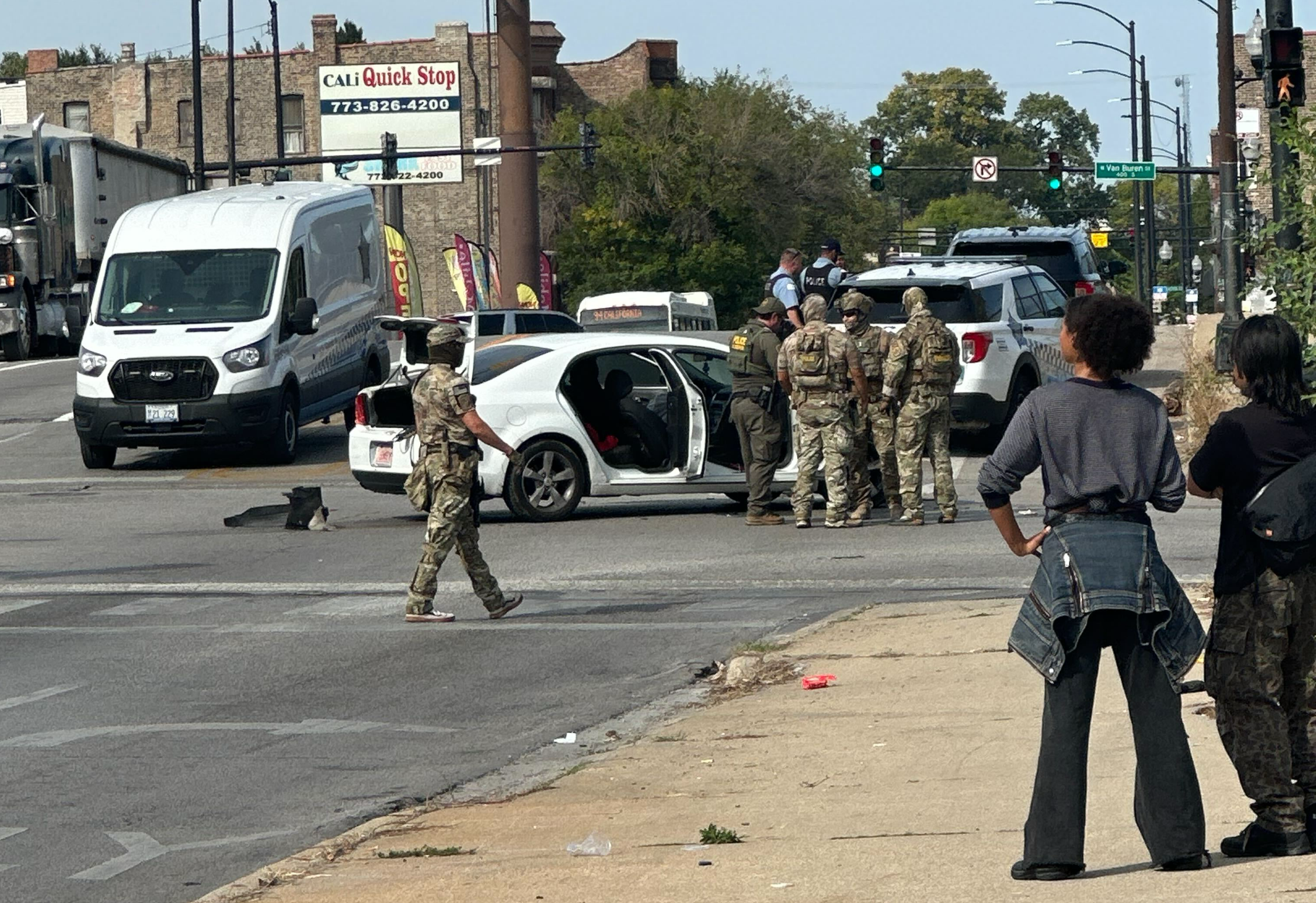 Listen to a Border Patrol Agent’s Flustered 911 Call Following a West ...
